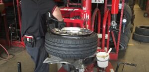 What Tires Fit On A 18X9.5 Rim? Prefect Info. - Tiresgym.com